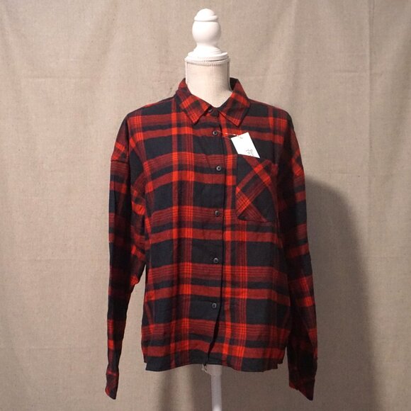 Boston Traders | Tops | Boston Traders Red And Black Plaid Flannel Boxy ...